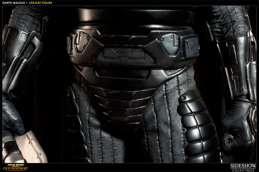 Sideshow Darth Malgus Life-Size Figure (6) - Starwarscollector.de