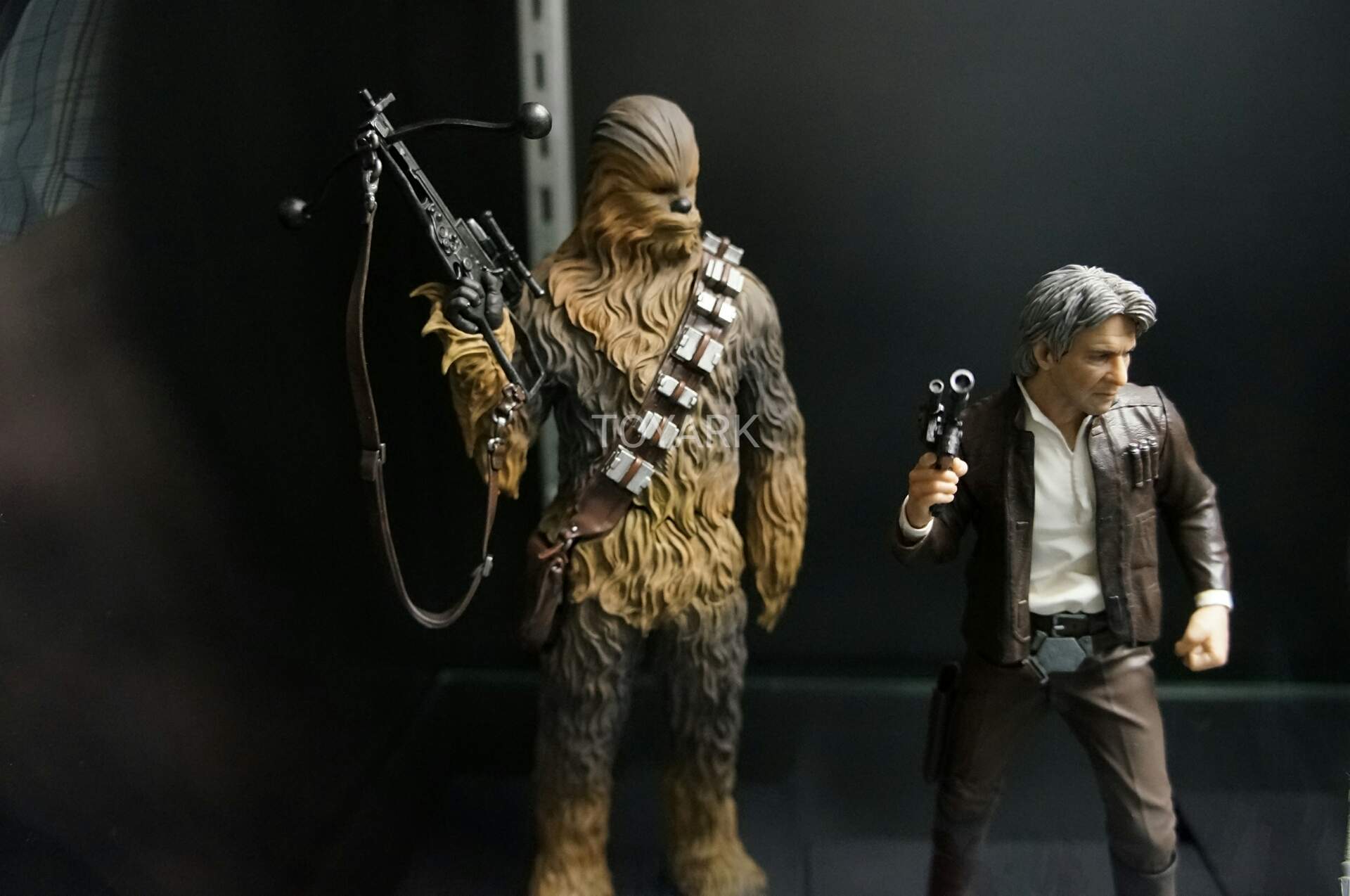 Kotobukiya ArtFX+ Han Solo & Chewbacca TFA Set ausgestellt
